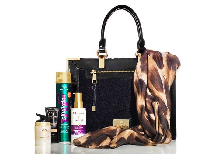 Win a Wallis bag and scarf